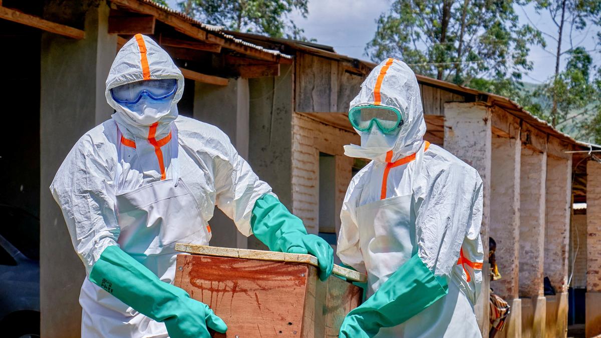 Apoya Cruz Roja a combatir brote de Ébola en el Congo