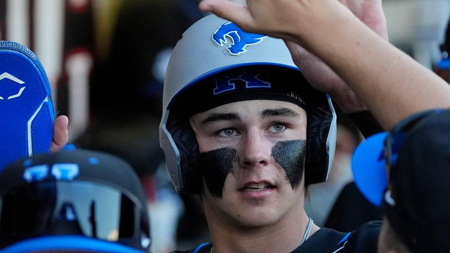 Kentucky baseball secures tight win in chippy regional opening round vs ...