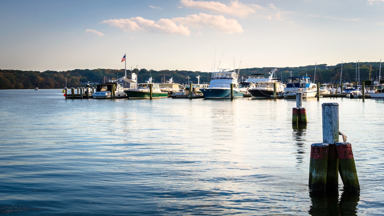 America’s so-called perfect town is on the Connecticut River and the ...