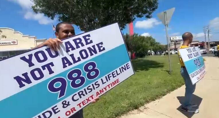 Laredo advocates promote 988 suicide prevention hotline at monthly rally