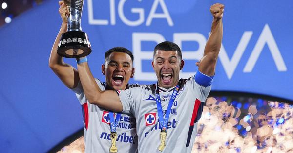 Cruz Azul lanza 'pedrada' a Pumas: "No es película, es cine"