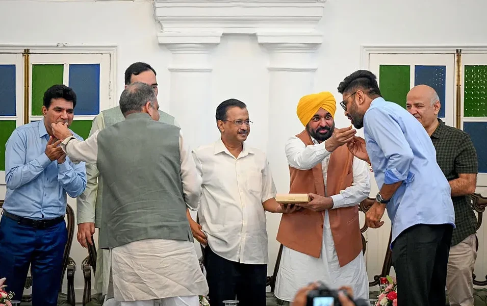 AAP sweeps Punjab civic polls as Kejriwal mocks BJP