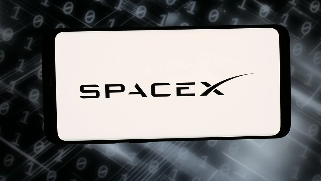 SpaceX secures $4.16B Space Force deal for threat-tracking satellites