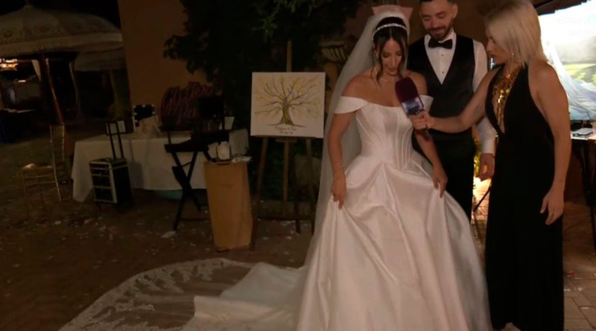 Fani desvela el detalle sorpresa del vestido de su boda con Fran: "No ...
