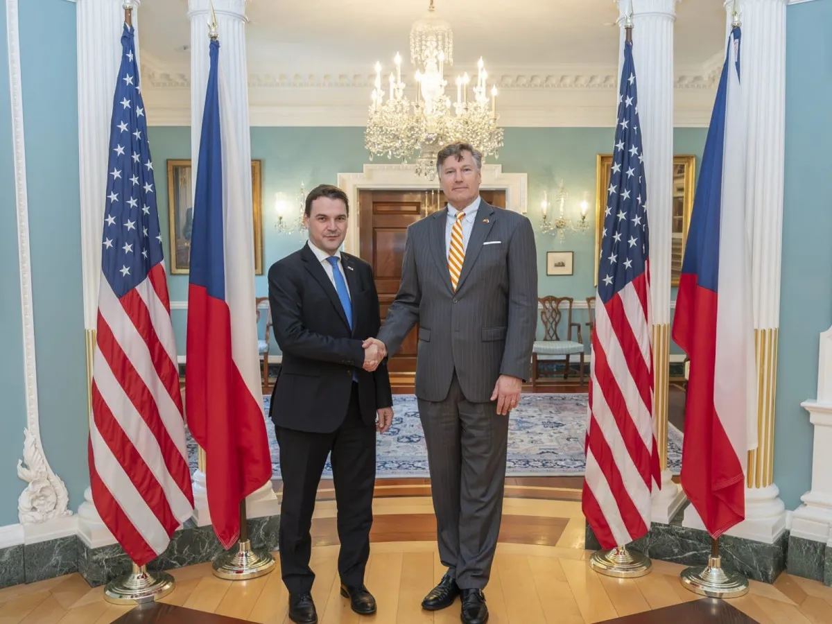 „Velký úspěch.“ Exministři chválí Macinku po návratu z USA, ten mluví o ...