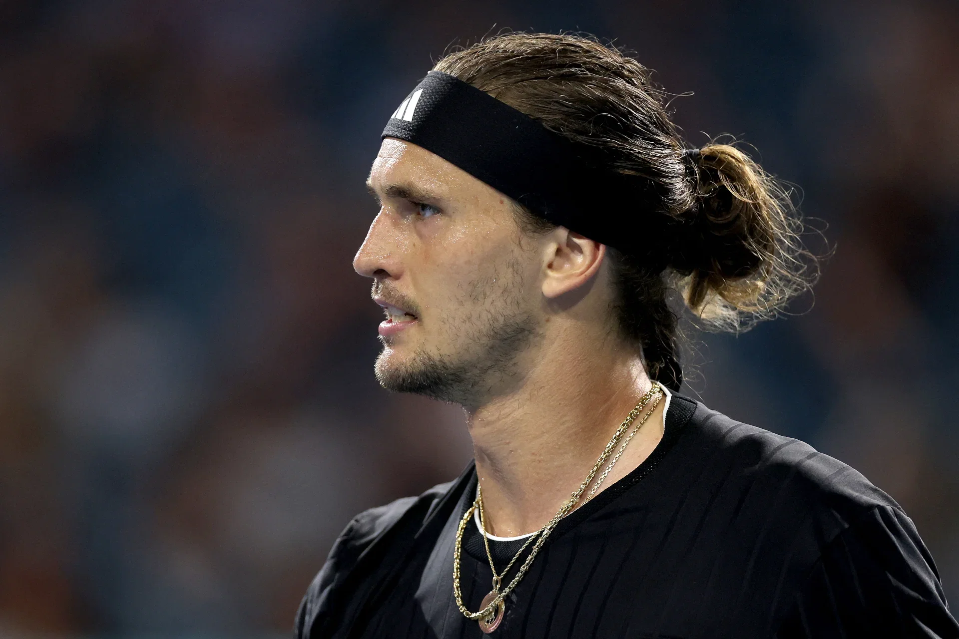 Zverev holdt hodet kaldt mot Halys: den nye favoritten fortsetter i ...