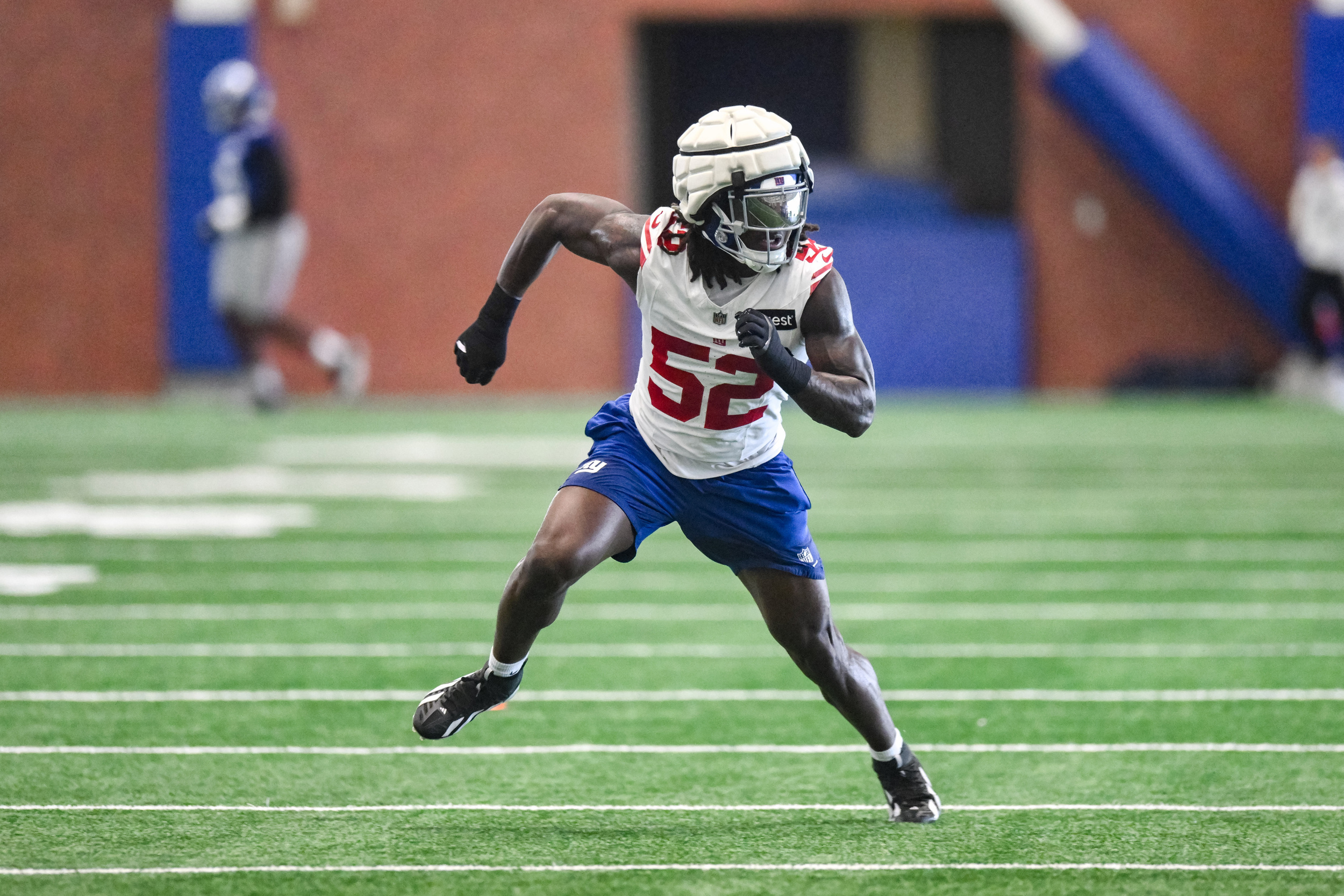 Giants sign first-round LB Arvell Reese, wrap up draft class