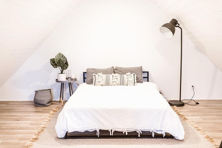 8 modern farmhouse Airbnbs for a rustic getaway