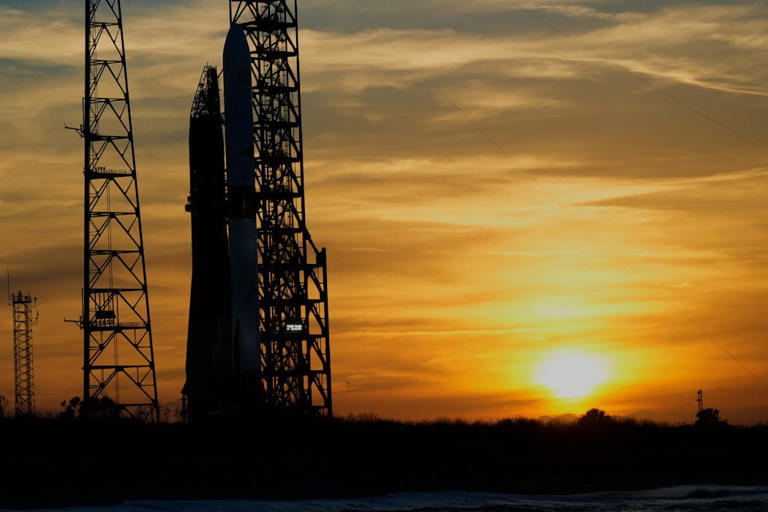 Blue Origin rocket exploded on launchpad, throwing the future of NASA’s ...