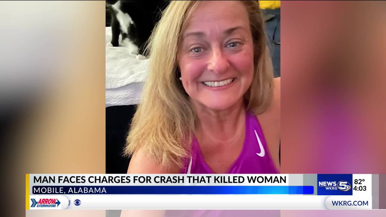 Mobile police: Man was driving 119 mph before deadly crash that killed ...