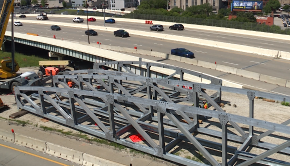 Crews set to install new pedestrian bridge connecting Mount Adams, downtown