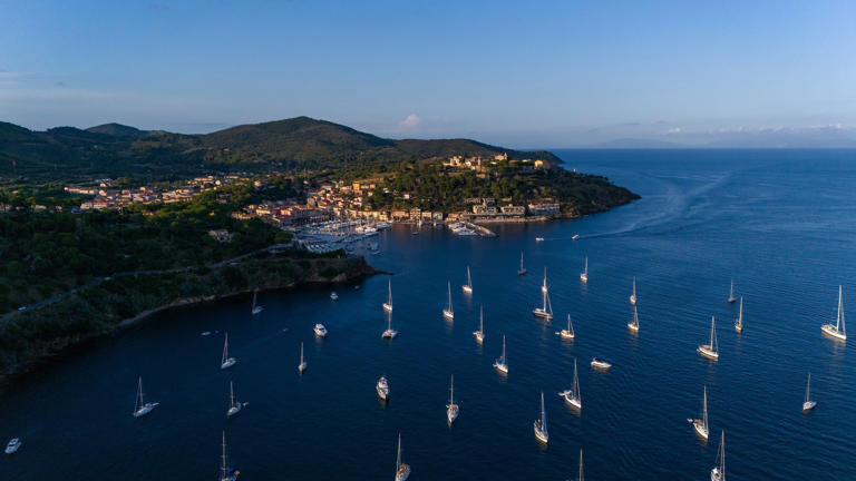 In Italy, these 5 secret (and heavenly) archipelagos are absolute must ...