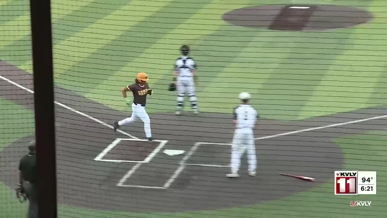 Highlights: Fargo South tops Mandan in first-round rematch, 8–4