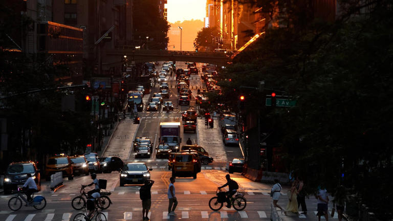On World Cup match days, NYC's 42nd Street will be for shuttles and ...