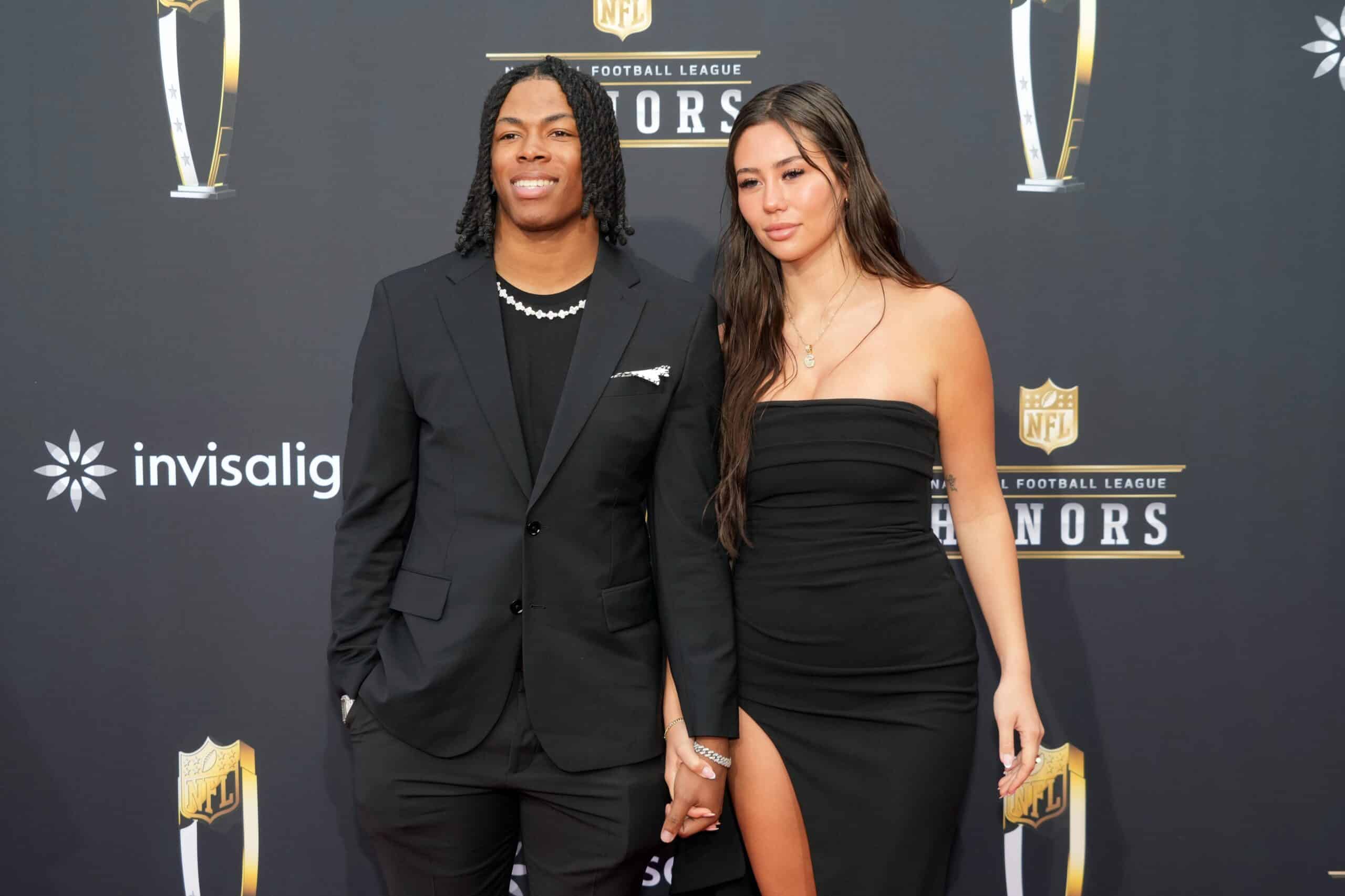 Look: Jahmyr Gibbs’ GF Nicole draws attention with fitness look on OTA ...