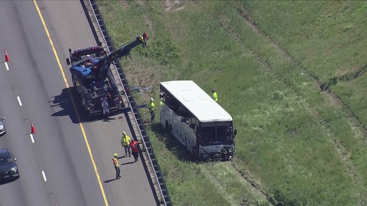 7 and 13-year-old among five people killed in Stafford County bus crash