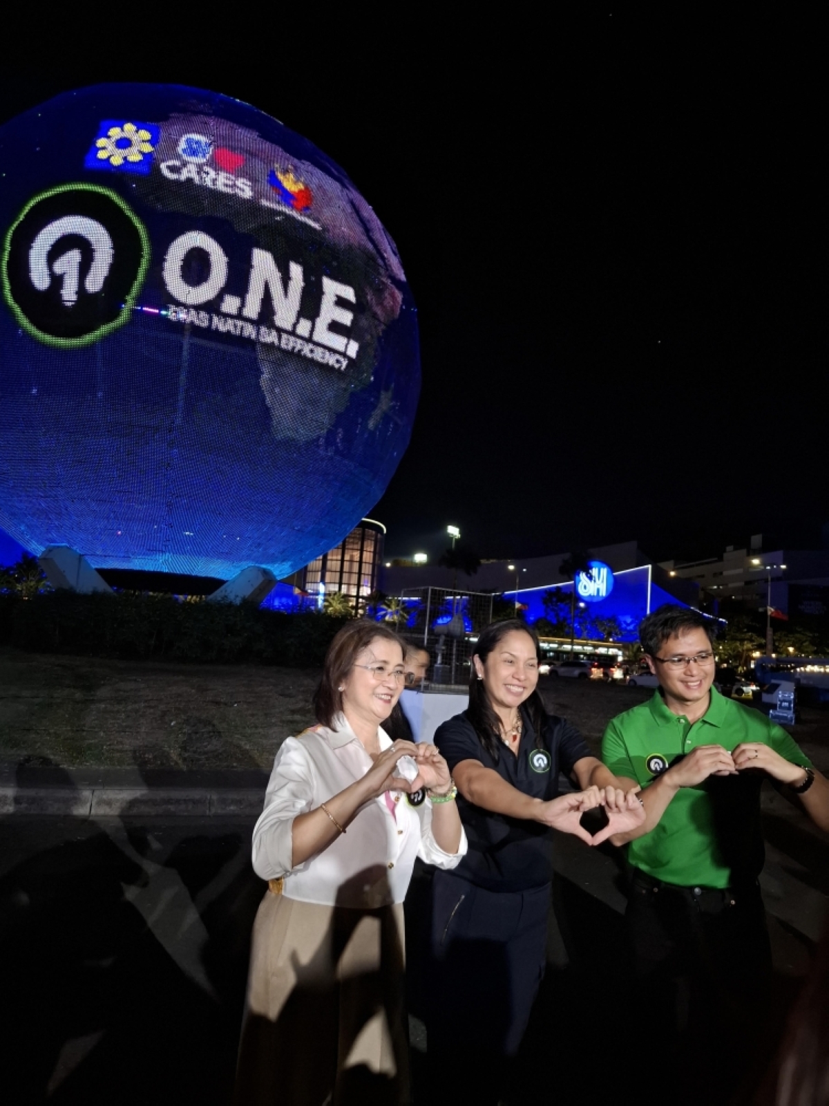 DOE and SM Supermalls launch weekly power-saving initiative in response ...