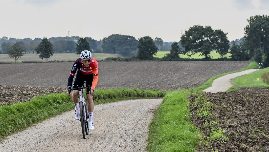 Specialized launches Crux 5 as aero-focused gravel race bike