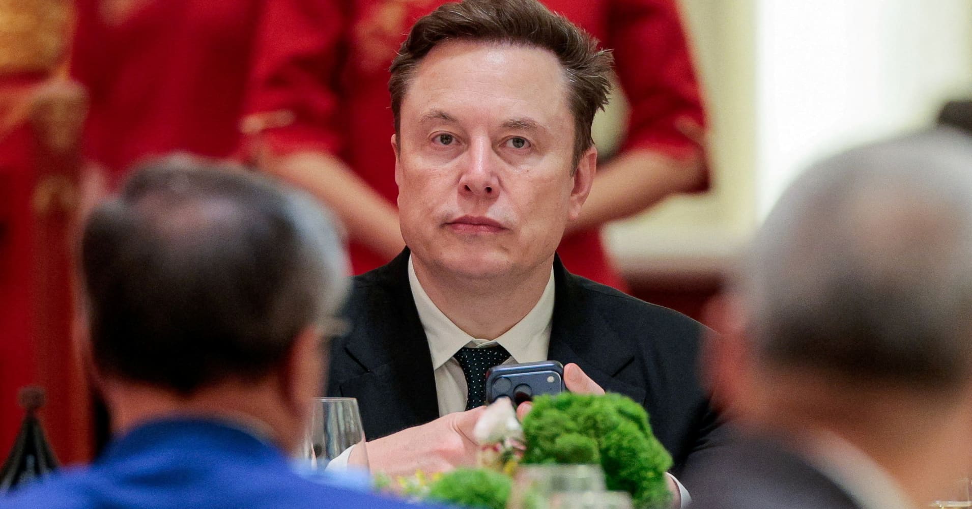 As SpaceX IPO nears, traders think it's a near-certainty Musk becomes ...