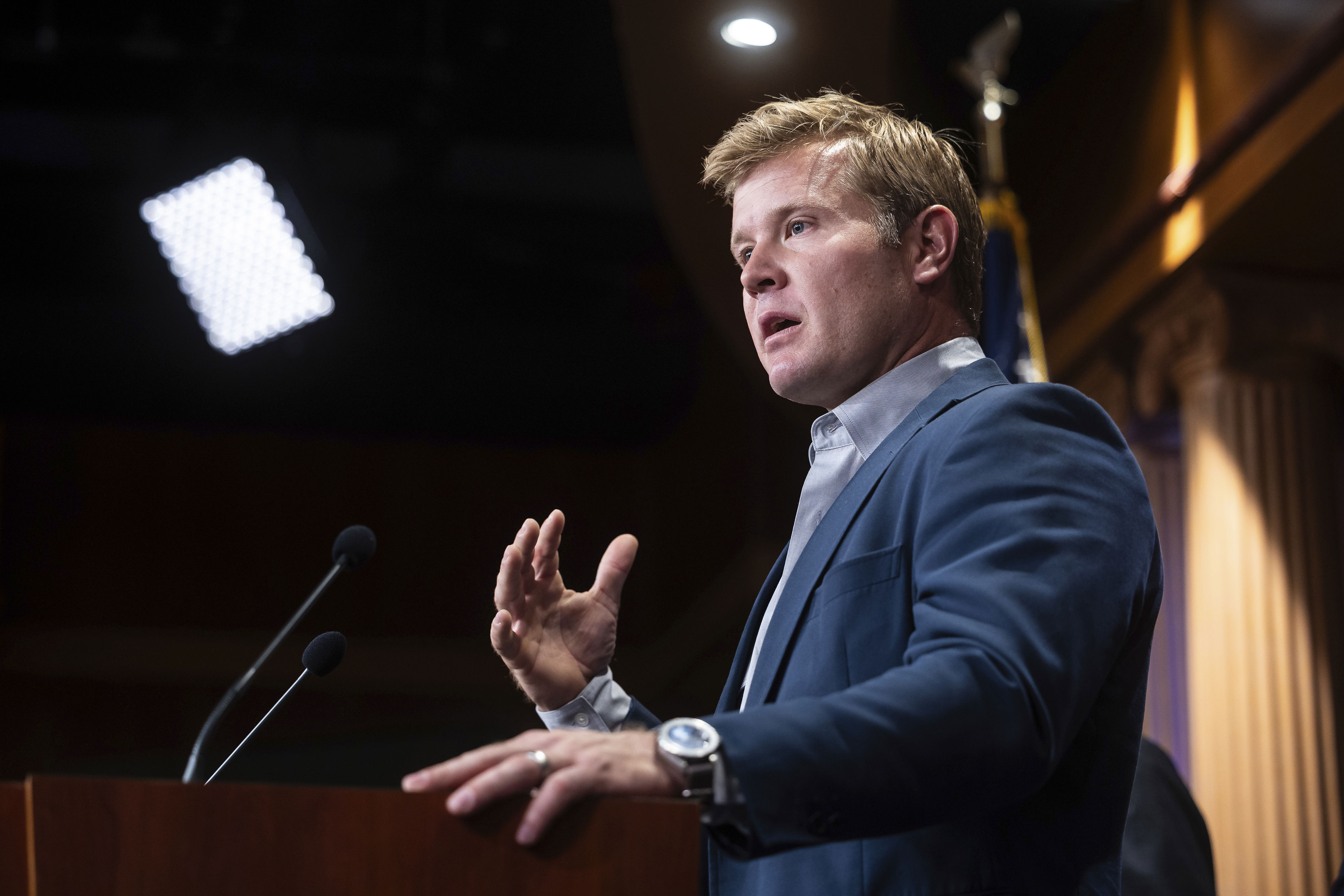 Montana senator asks for review of NIH lab studying deadly pathogens