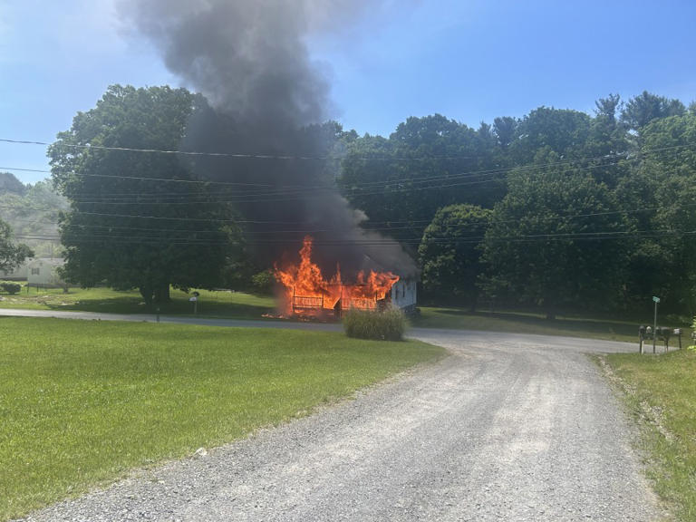 Structure fire reported in part of Raleigh County