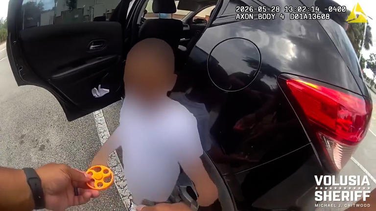 Watch: Florida super speeder arrested with 5-year-old son in back seat ...