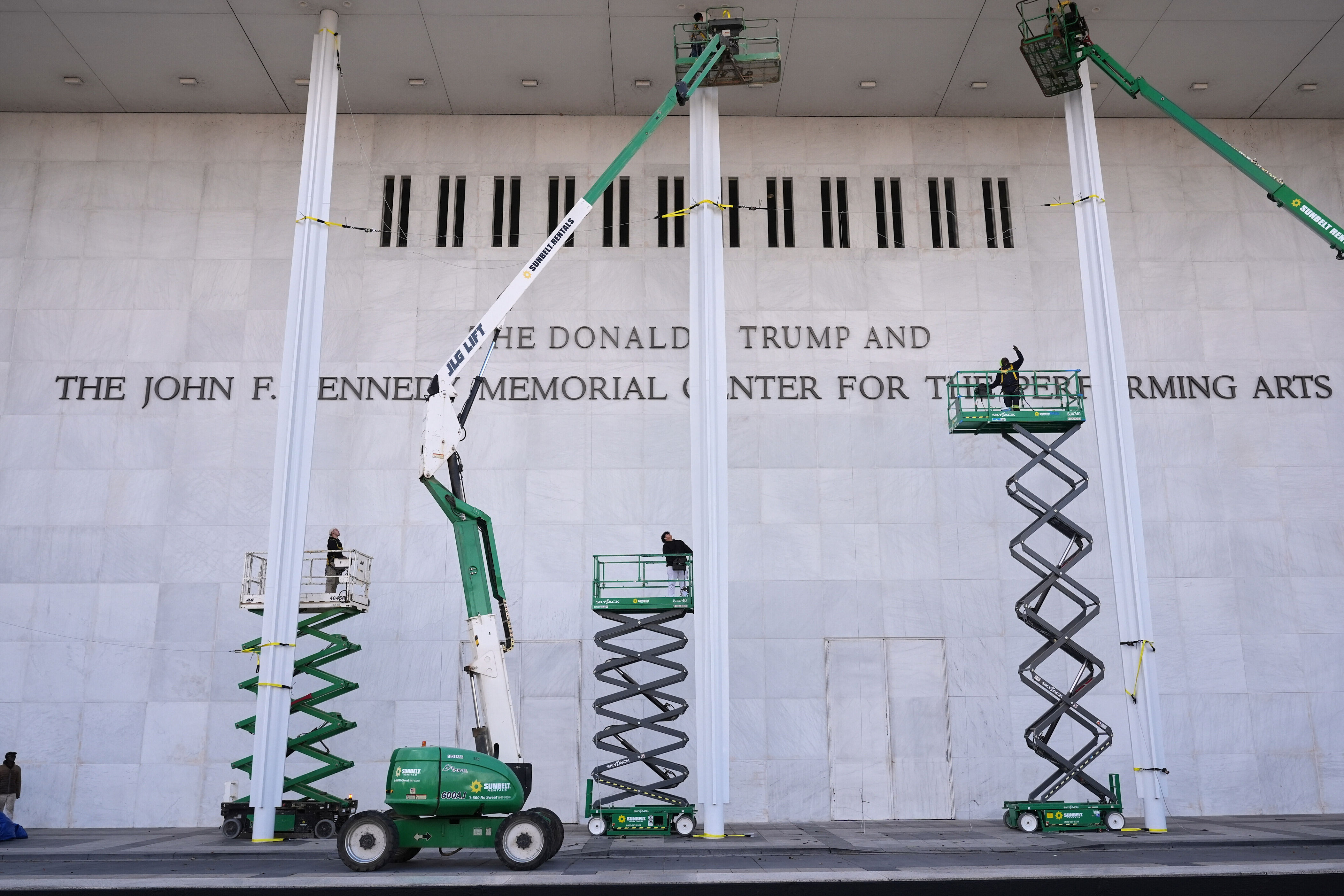 Judge blocks renaming, closure of Kennedy Center