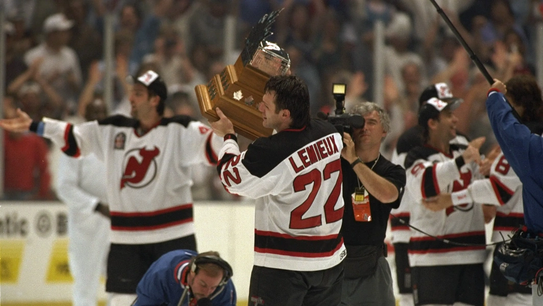 Hockey mourns Claude Lemieux after death at 60