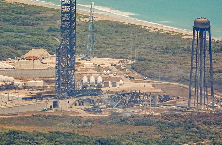 'It jarred everyone': Massive Blue Origin rocket blast wrecks launch ...