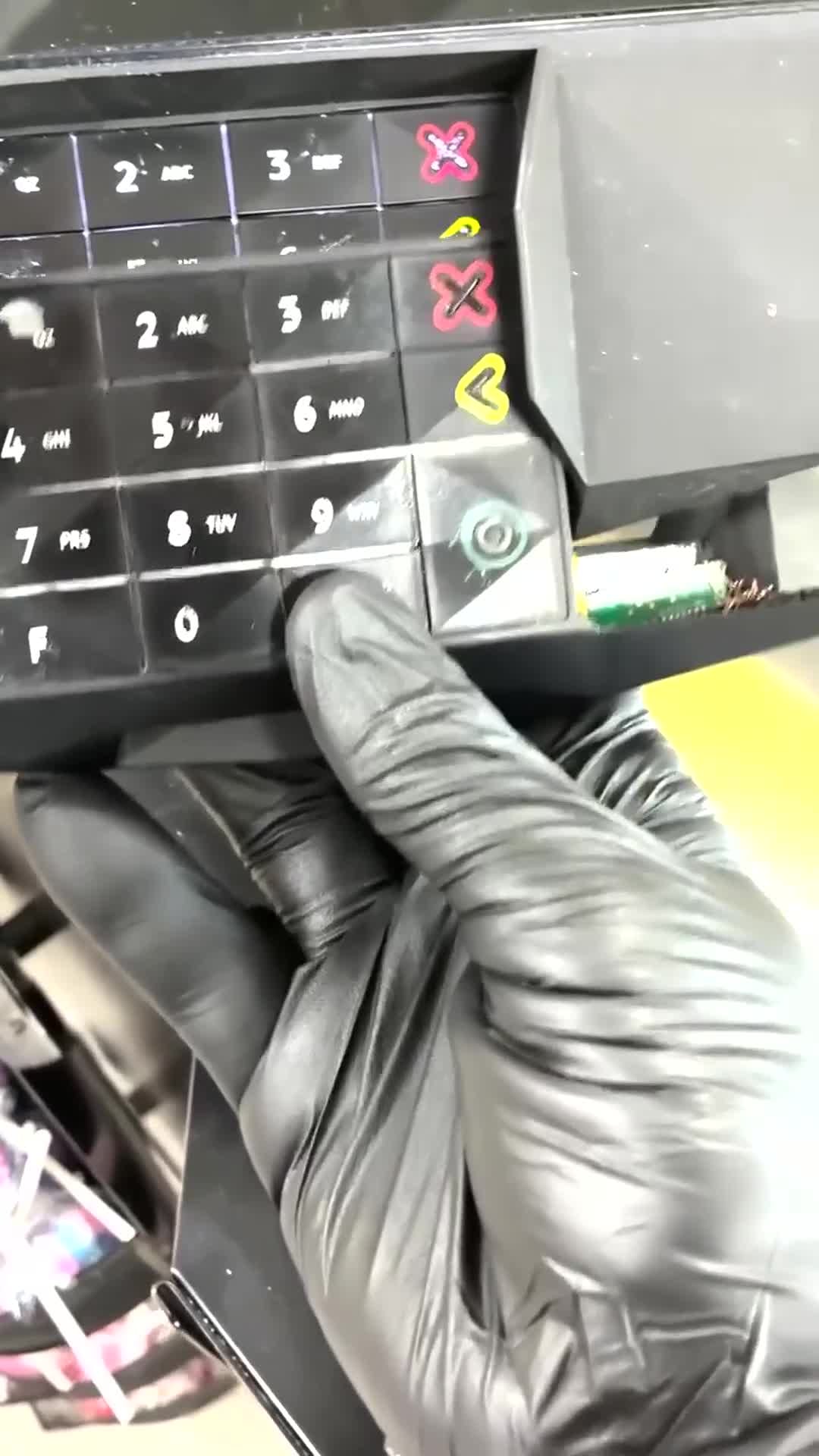 Fayette County residents warned about credit card skimming devices