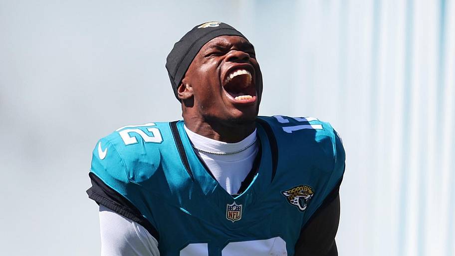 Travis Hunter hype at Jaguars OTAs is already impossible to ignore