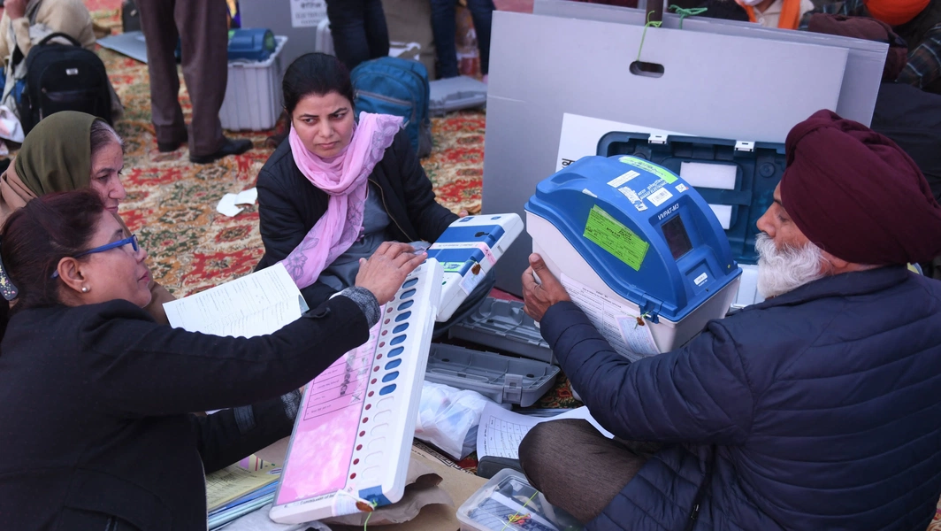 AAP sweeps Punjab civic polls as Kejriwal mocks BJP 'ED party'