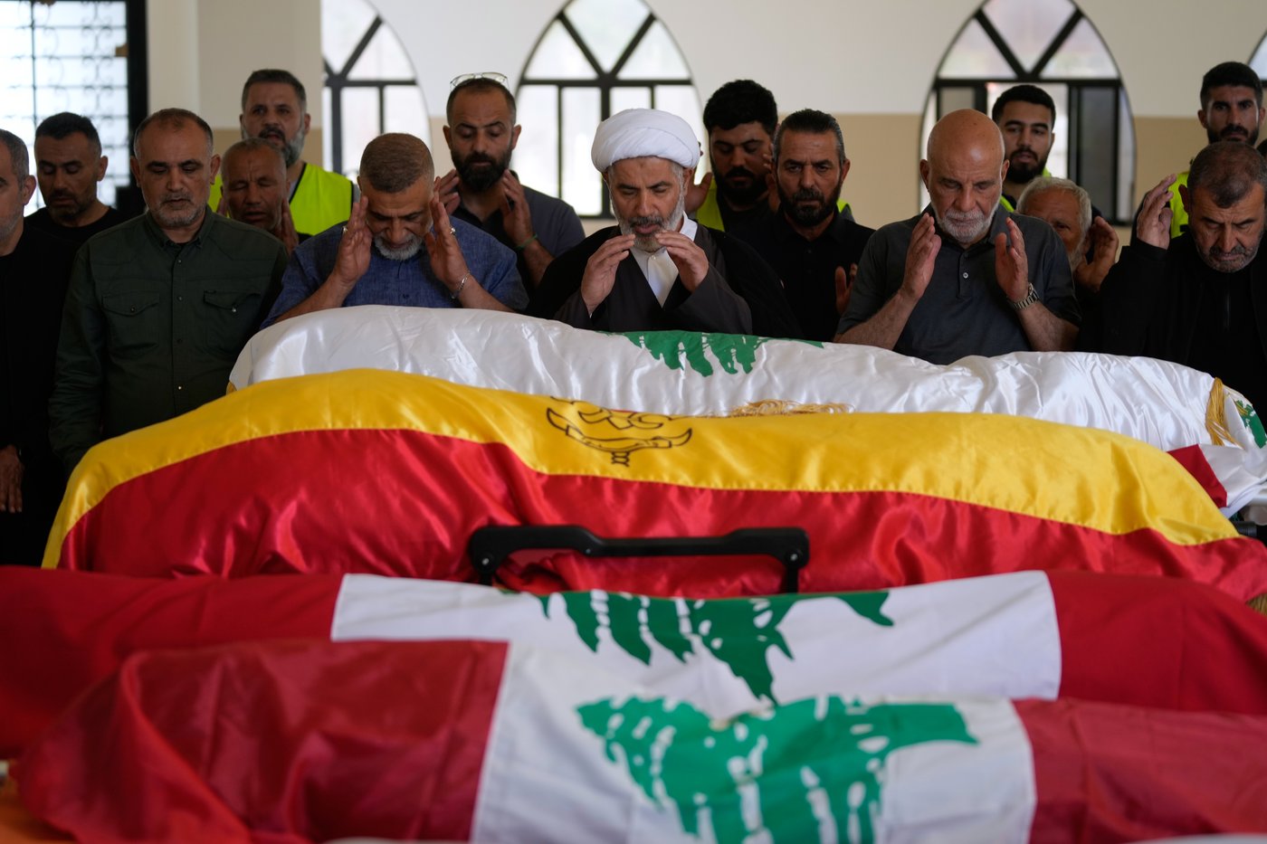 Israeli troops push deeper into Lebanon as the two sides start military ...