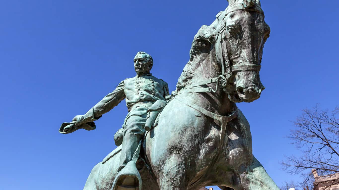 15 iconic American monuments most people can’t name