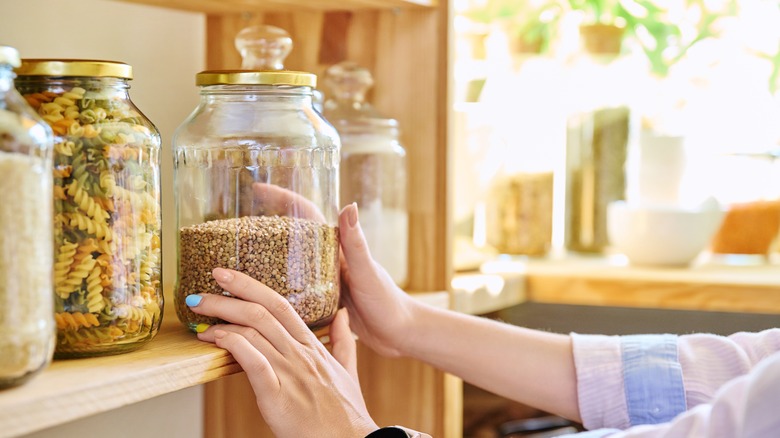 28 foods you should never refrigerate and how to store them instead