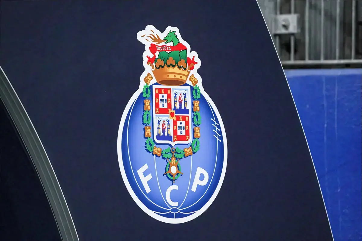 FC Porto officially sign attacker linked with Liverpool to contract ...