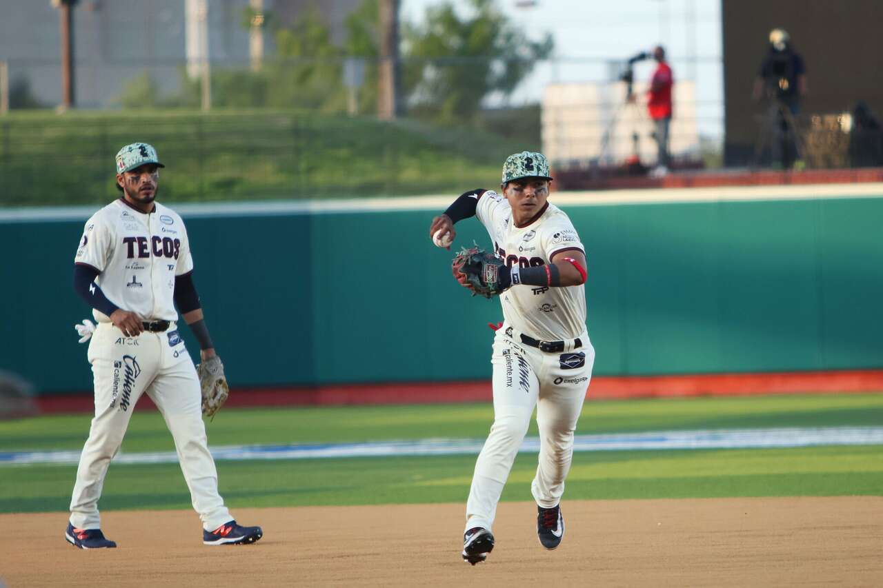 Tecos continue road trip with series against South Division foes