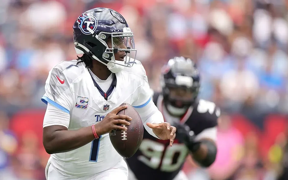Titans enter 2026 with optimism, key questions, and contract calls