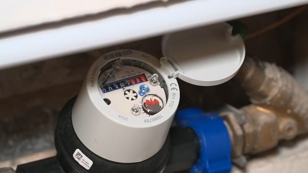 Sieben Millionen Liter Wasser verbraucht? Familie streitet mit Stadtwerken