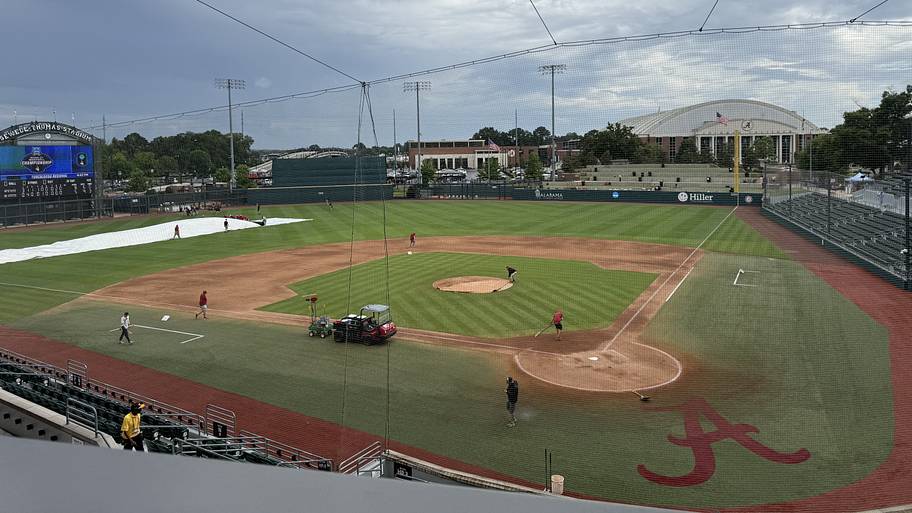 Live updates from Tuscaloosa Regional, 1-seed Alabama vs. 4-seed ...