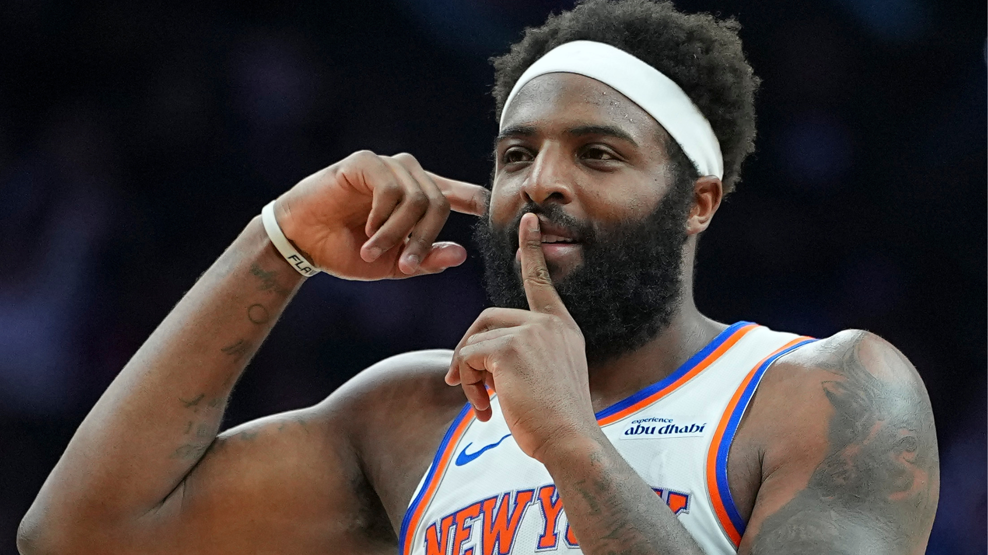 Knicks decline to say how Mitchell Robinson injured his pinky ahead of ...