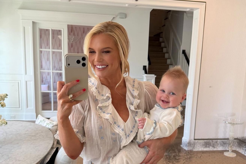Madison LeCroy Shares Stunning New Family Photos & Her Son Celebrates a ...