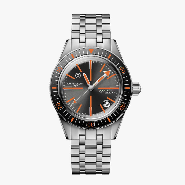 This retro dive watch is vintage style done right