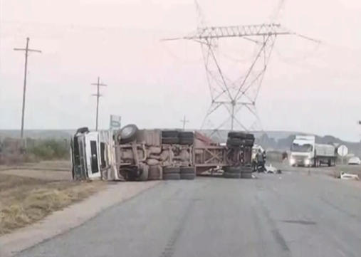 Eight killed in Potchefstroom crash