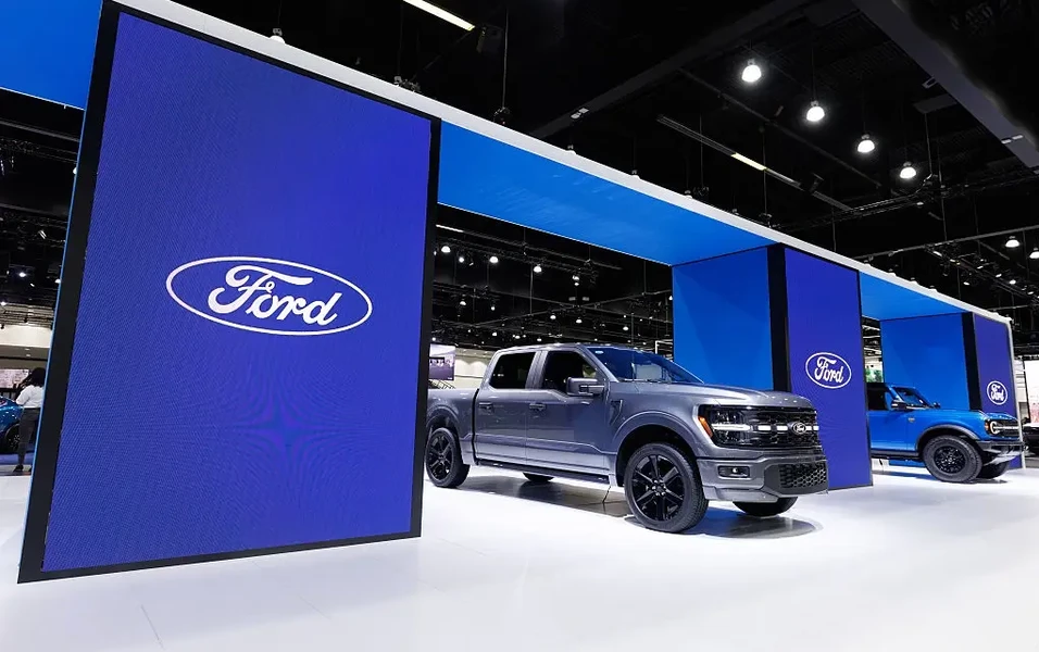 Ford's truck awards clouded by recalls and lawsuit