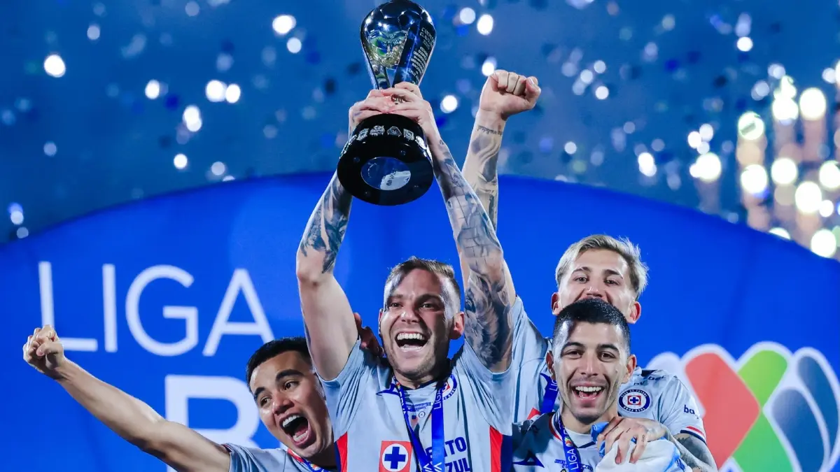 ¡Dónde más duele! Cruz Azul se burla de Pumas tras ganar la décima
