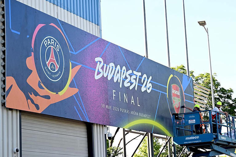 How many teams have done the league and Champions League double?