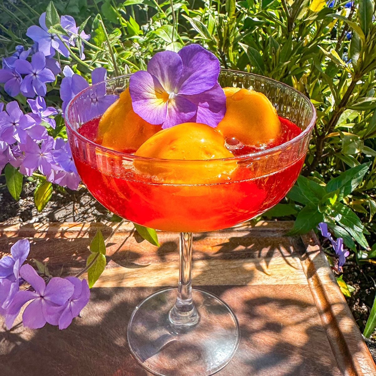 I tried a Negroni float, and it’s the perfect marriage of bitter and sweet