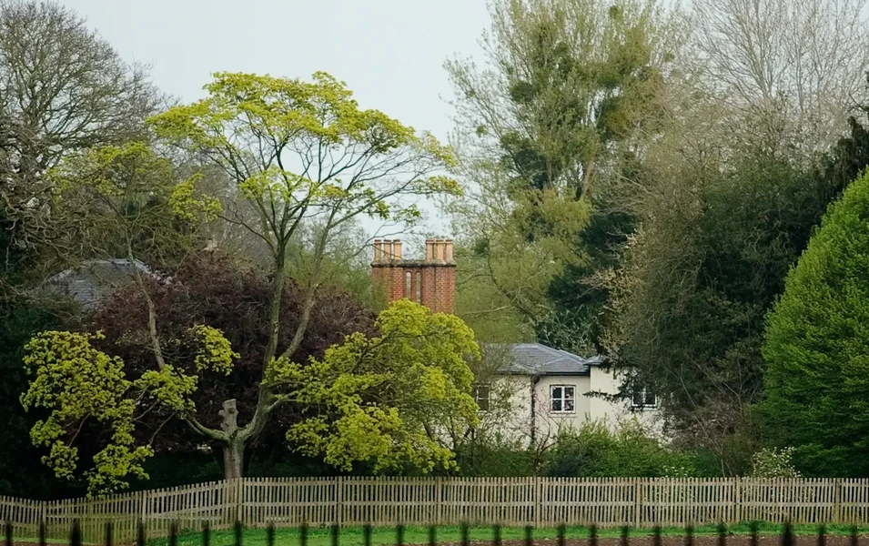 Crown Estate may undo Sussex renovations at Frogmore Cottage