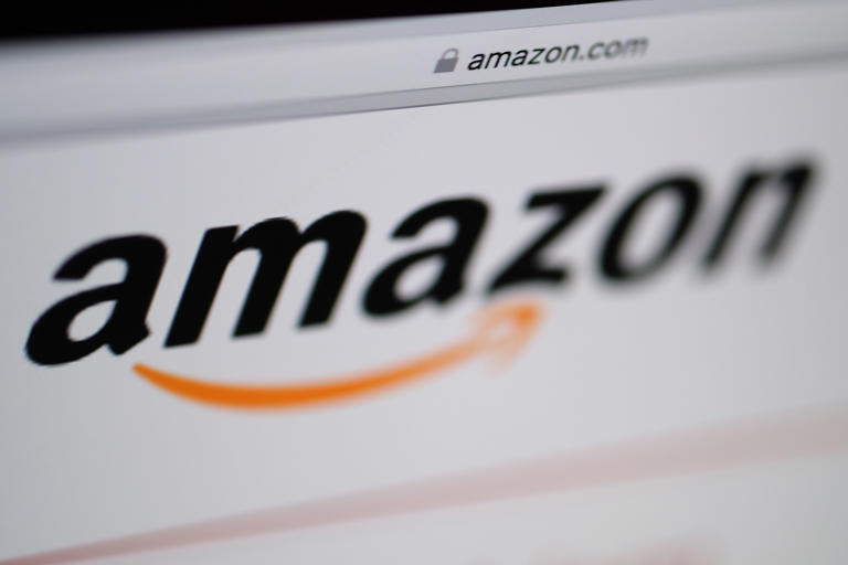 Chairs sold on Amazon recalled after person's finger amputated while ...